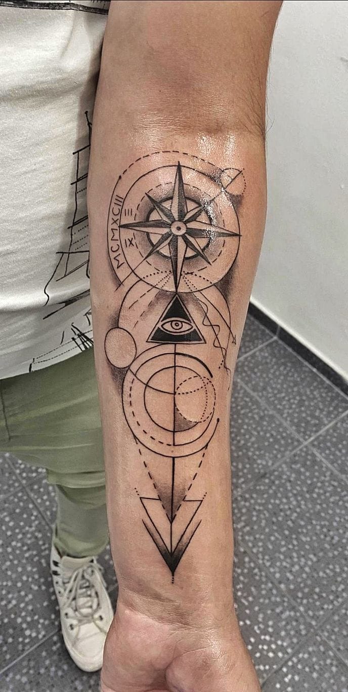 Tatuaje Barbati - gasiti o gama variata de modele de tatuaje pentru barbati