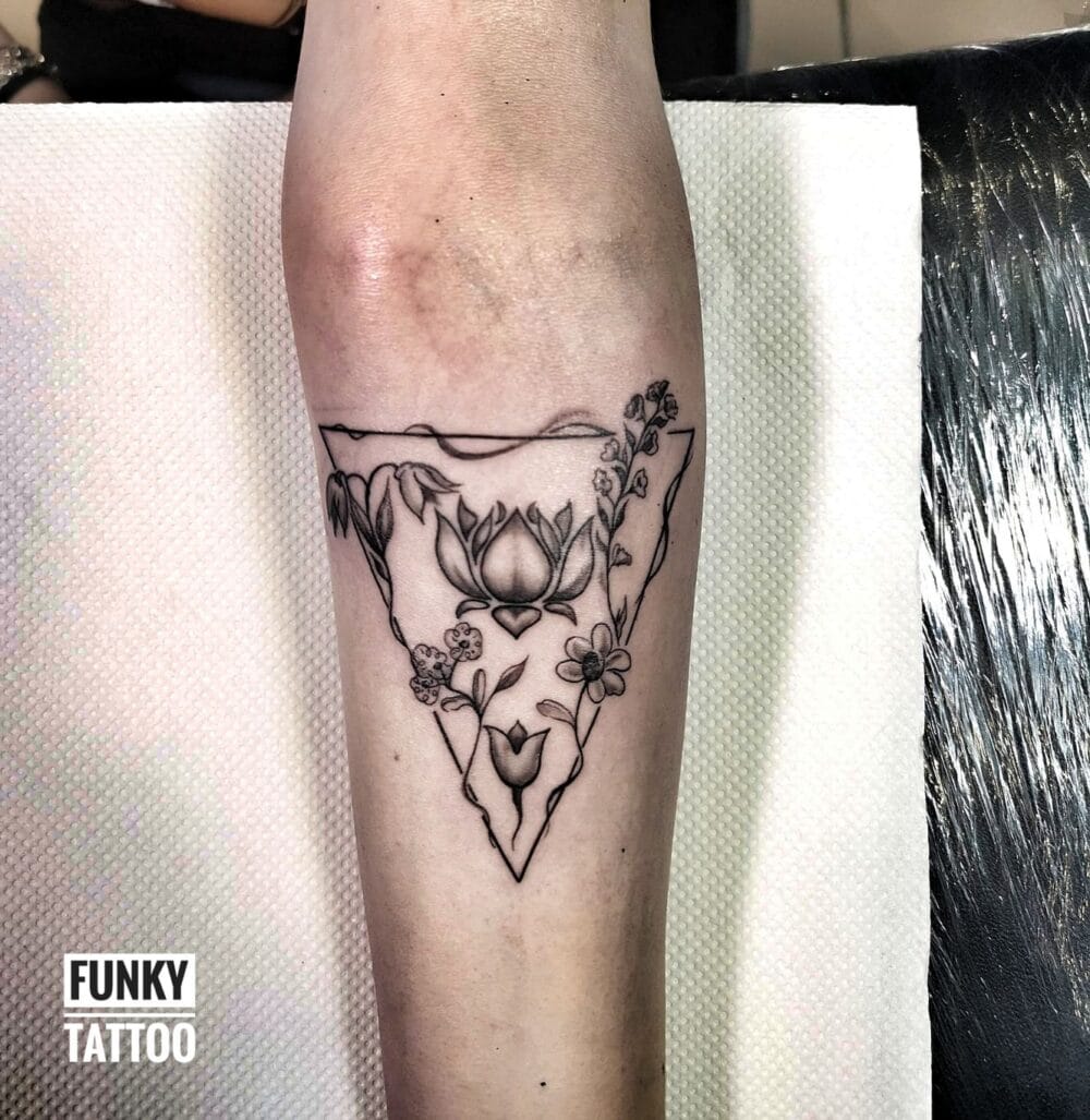 Modele de tatuaje realizate la Funky Tattoo - Piata Romana