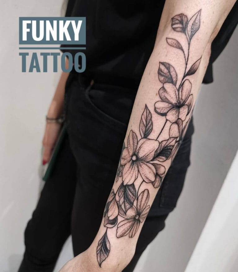 Tatuaje pentru fete : infrumusetarea corporala, la un alt nivel